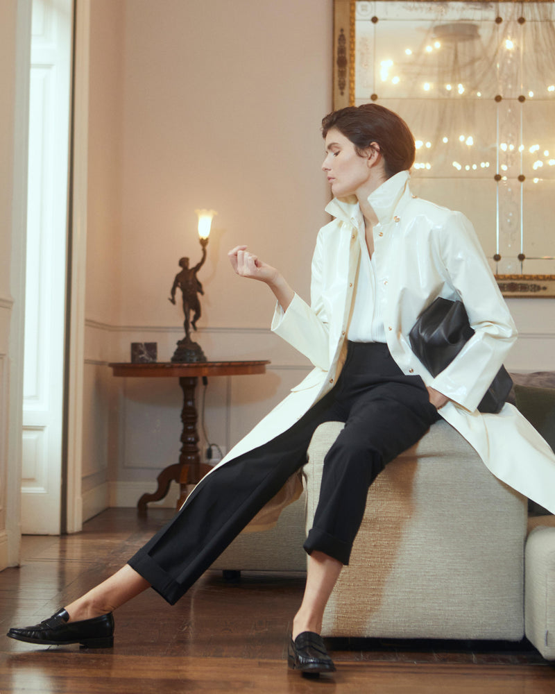 Jane Post | Distinctive Rain & Outerwear